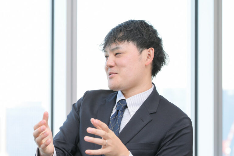 インタビュー – 株式会社グラスト